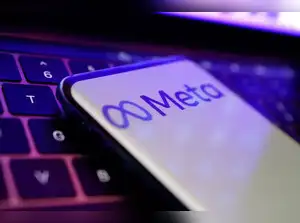 Why did Meta cut over 1000 Reality Labs jobs in 2026 as AI wearables ...