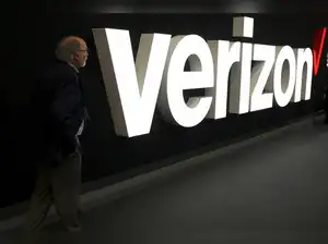 verizon outage: Verizon stock and share price: Why Verizon stock is ...