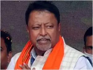 SC stays Calcutta HC verdict disqualifying Mukul Roy as MLA for ...