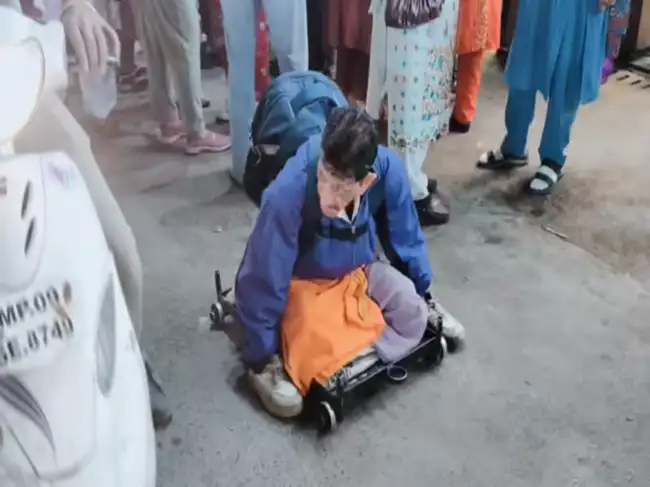 Crorepati beggar: Indore's Mangilal picked up from streets owns three ...