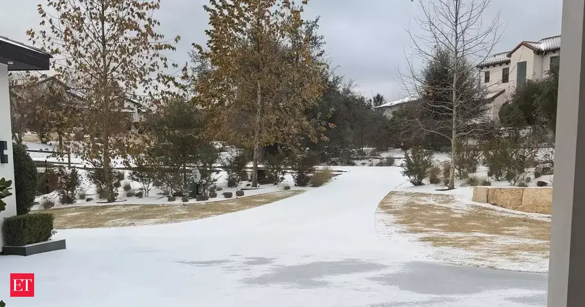 Central Texas schools announce delays and closures for Tuesday amid ...