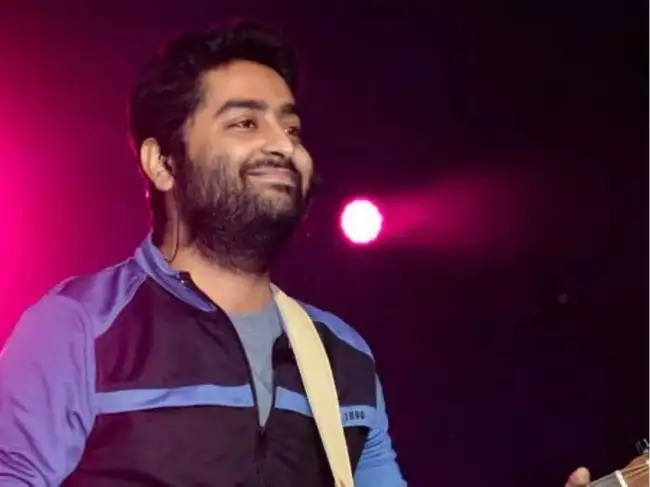 Why did Arijit Singh enroll his kids in a local school in Murshidabad ...