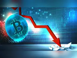 BTC USD Bitcoin price crash reason: Bitcoin price today falls to ...