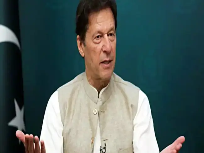 Imran Khan losing permanent vision? Alarming report from Pakistan ...