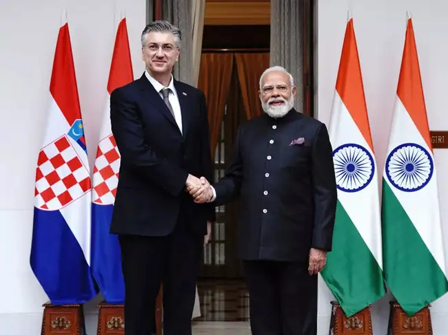 PM Modi meets Croatian PM Andrej Plenkovic, discusses AI, clean energy ...