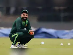 Our goal? Win World Cup, says Shadab Khan as Pakistan into Super Eights ...