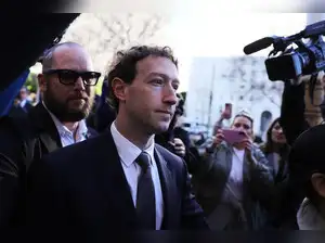 Mark Zuckerberg trial: Mark Zuckerberg to testify in social media ...