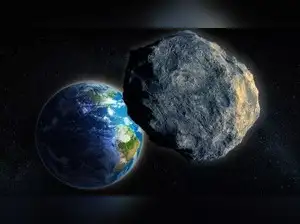 NASA asteroid tracking: Is the 140-foot Asteroid 2026 CU1 a real danger ...