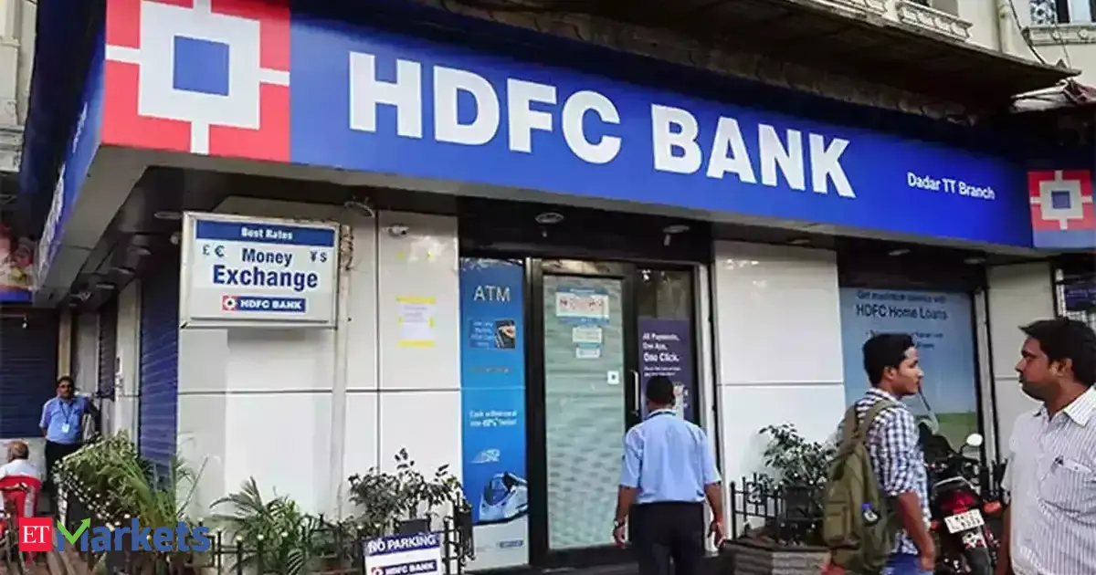 HDFC Bank tightens locker access rules - The Economic Times