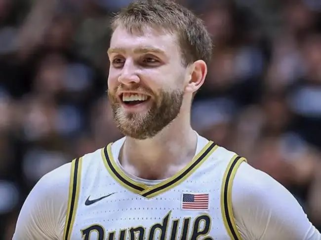 Braden Smith: MI State vs Purdue: Braden Smith becomes 5th Division I ...