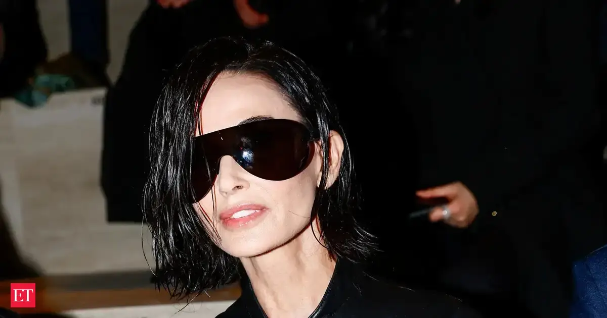 Demi Moore at Milan Fashion Week: Demi Moore's shocking Milan ...