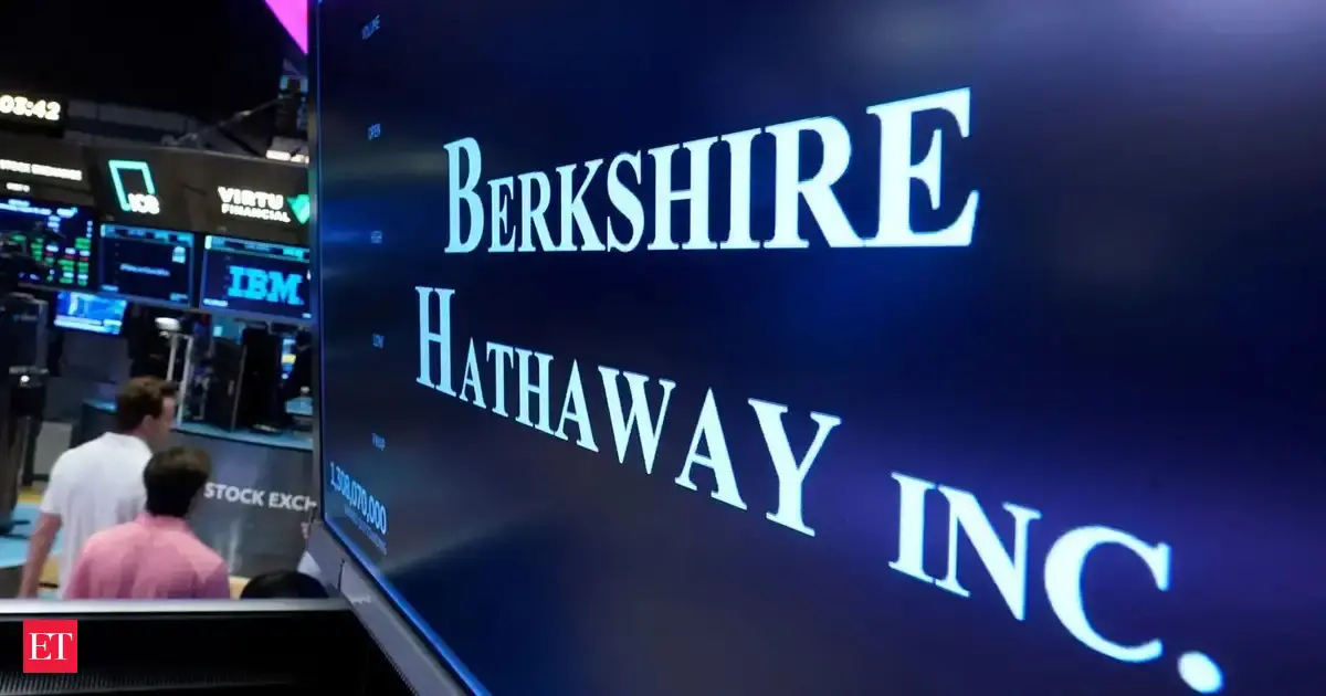 Berkshire Hathaway Warren Buffett: Berkshire Hathaway operating profit ...