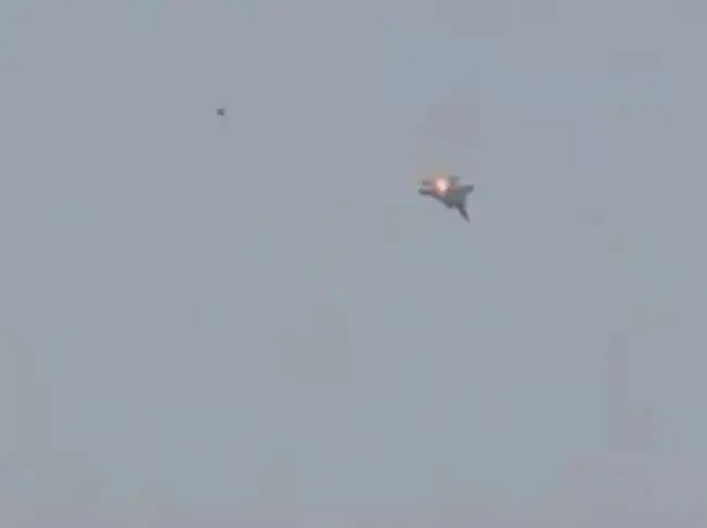 US F‑15 crashes in Kuwait amid escalating Gulf conflict; Pilot survives ...