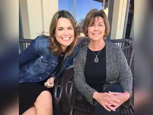 savannah guthrie mother: Nancy Guthrie disappearance case investigation ...