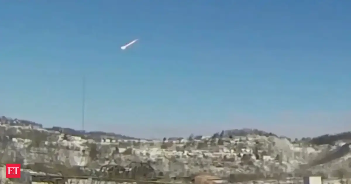 meteor hit Cleveland Ohio: Meteor hits Cleveland Ohio: Where did meteor ...