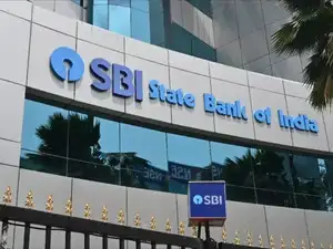SBI-led secured lenders move SC for claims from Rs 5,100 crore ...