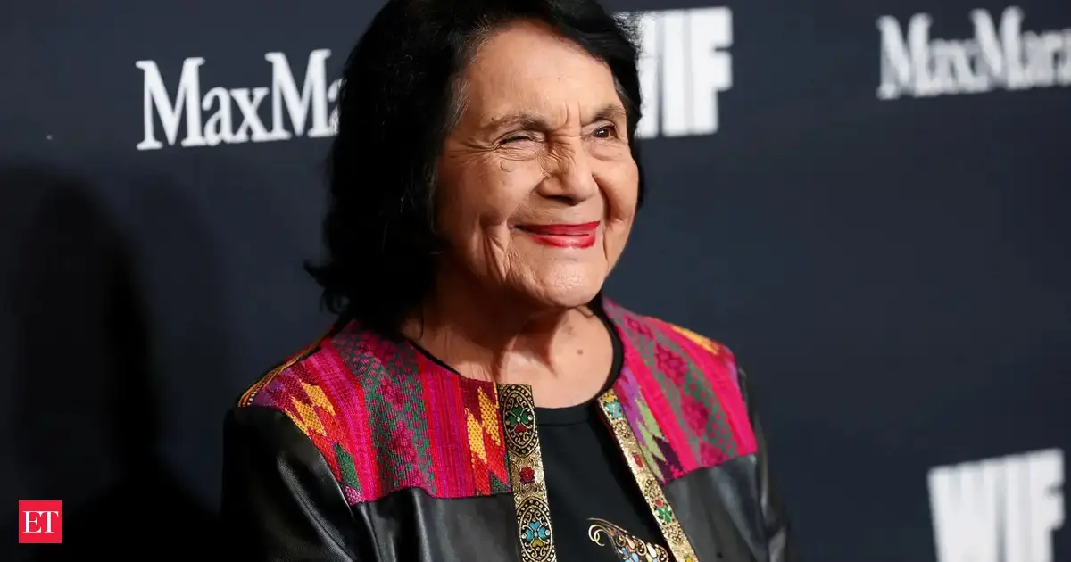 dolores huerta: Who is Dolores Huerta, and who was Cesar Chavez? Civil ...