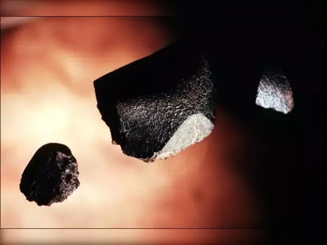 Houston meteor explosion: 35,000 mph fireball unleashes 26 tons of TNT ...