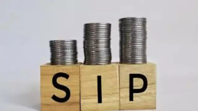These 5 equity mutual funds lose over 20% on SIP investments in 1 year ...