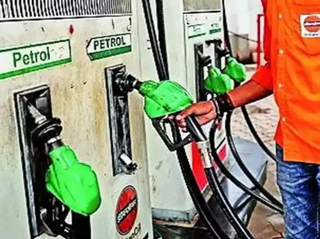 Petrol, Diesel price today (March 25): Hike in fuel rates in Delhi ...