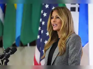 Melania Trump brings a humanoid robot: First Lady Melania Trump brings ...