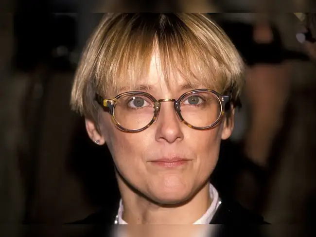 Mary Beth Hurt, three-time Tony Nominee and ‘Age of Innocence’ actress ...