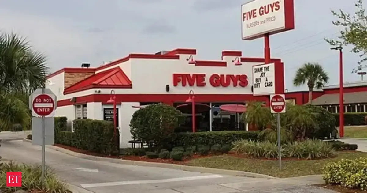 Five Guys CEO bonus: Five Guys CEO hands out $1.5 million bonus after ...