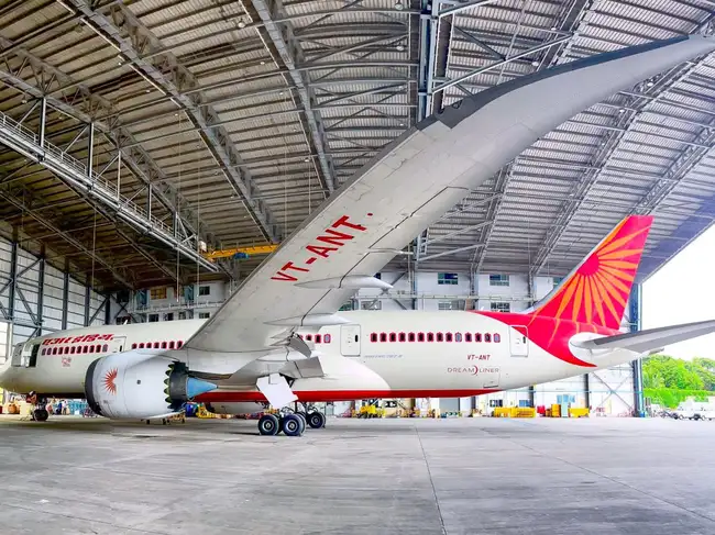 Air India’s first retrofitted B787-8 aircraft arrives in Delhi - The ...