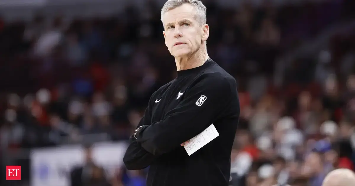 billy donovan: Billy Donovan net worth: Chicago Bulls head coach steps ...