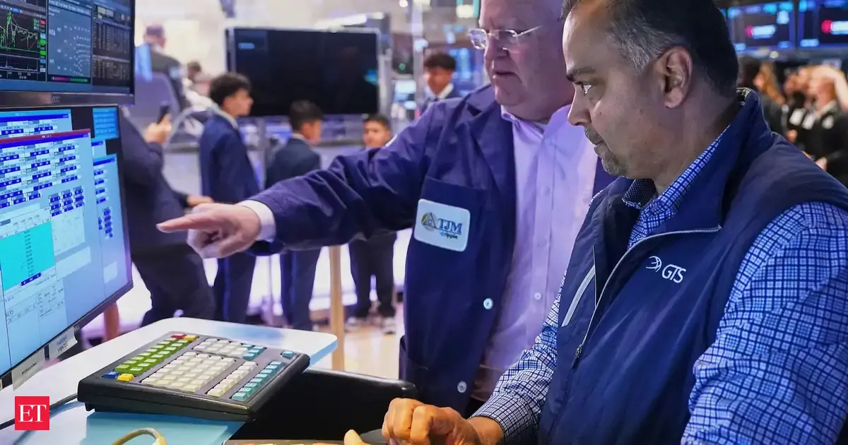 Intel stock price: Intel share price: IT giant stocks predicted to ...