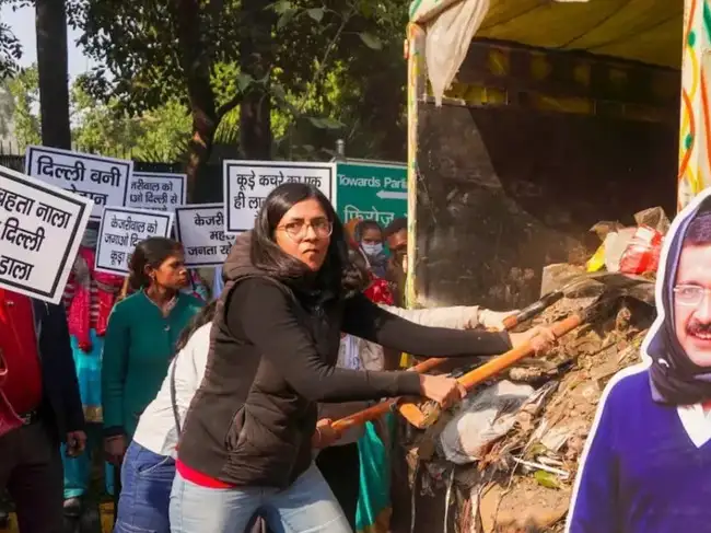 AAP jolted as Swati Maliwal joins BJP, says Arvind Kejriwal doing ...