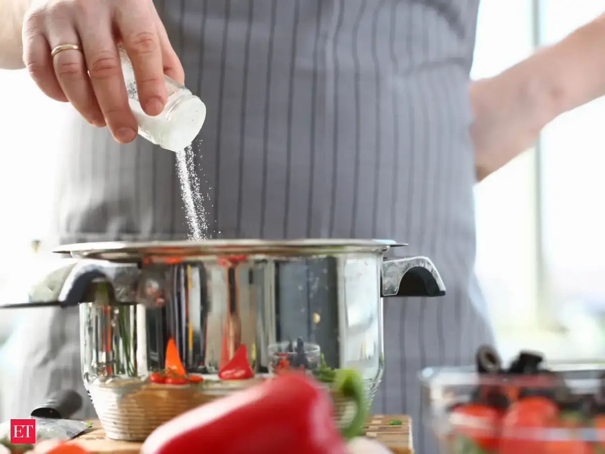 6 easy ways: How to fix excess salt in curry without spoiling taste ...