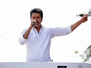 'C. Joseph Vijay ennum naan': 'Thalapthy' Vijay sworn in as Tamil Nadu ...