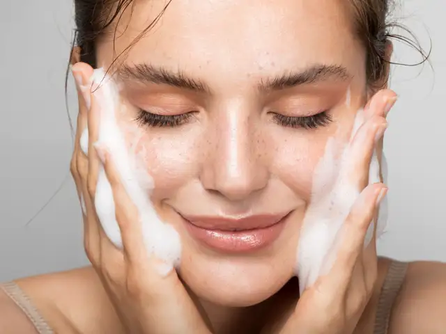 Still getting acne? These 7 simple fixes might be the real solution ...