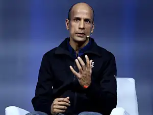 Glean CEO Arvind Jain says AI will never replace a single worker: ‘We ...
