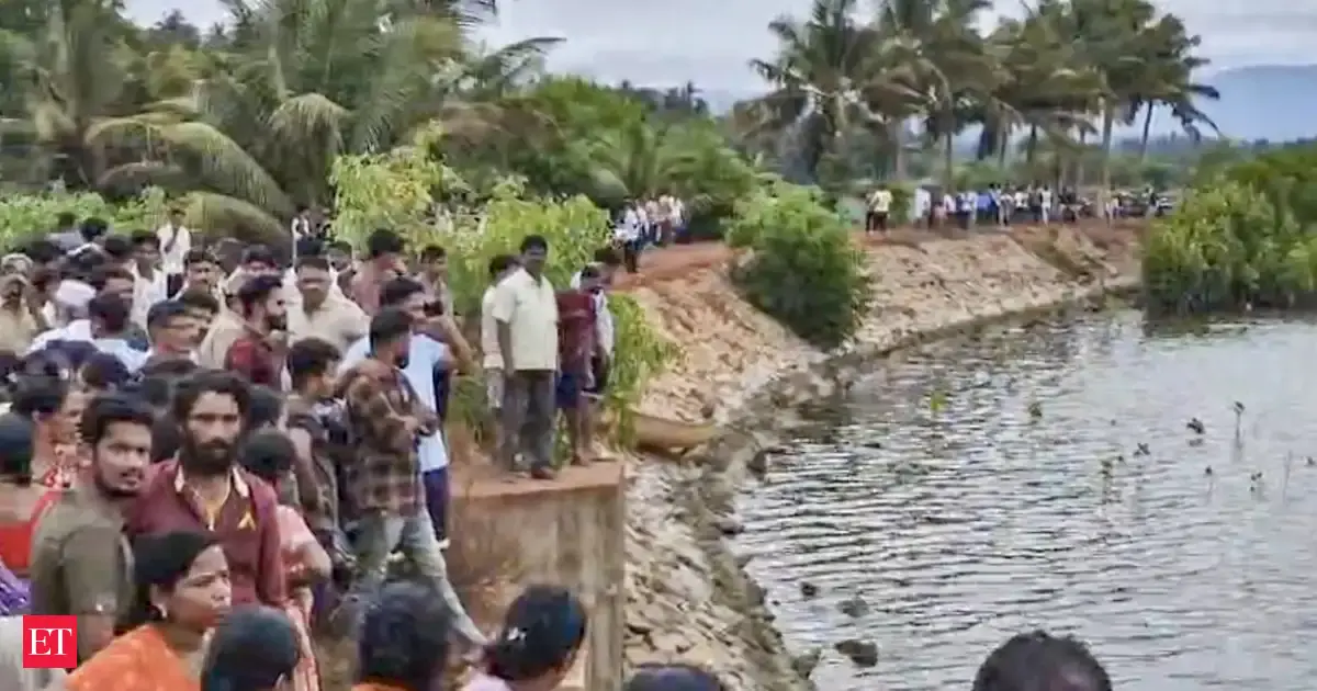 Eight drown while collecting mussels in river in Karnataka, CM ...