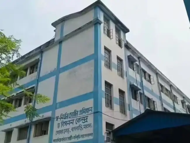 West Bengal: Malda, Murshidabad get first 'illegal immigrants’ holding ...