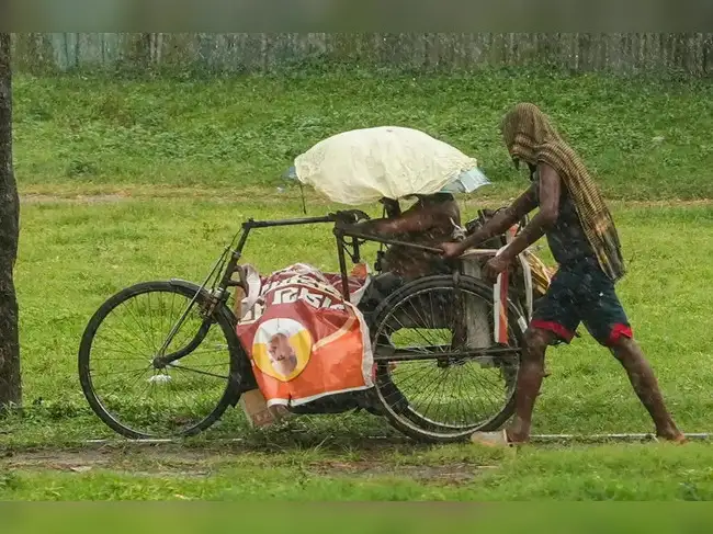 Kolkata weather update: IMD predicts light rain, thunderstorms in the ...
