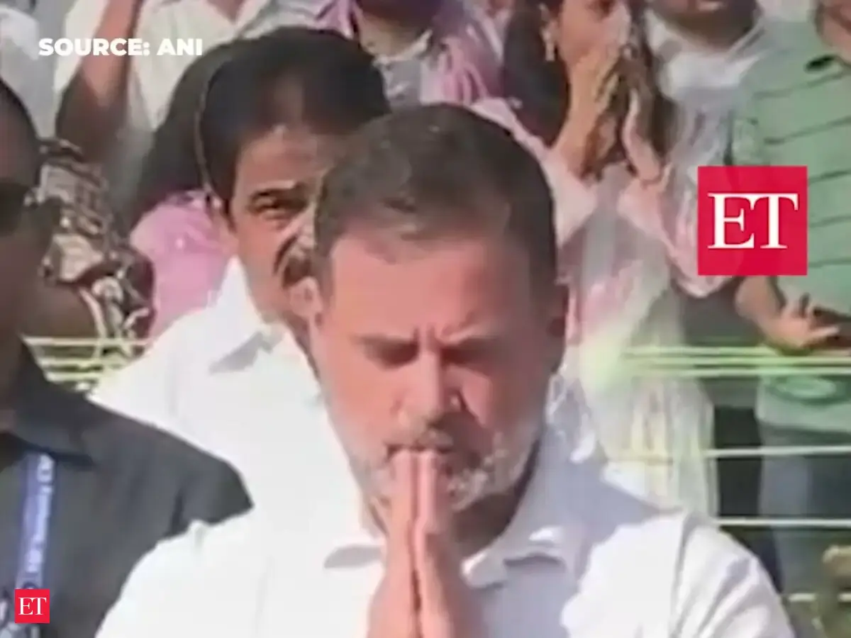 LoP Rahul Gandhi pays floral tribute to Jawaharlal Nehru on his 62nd ...