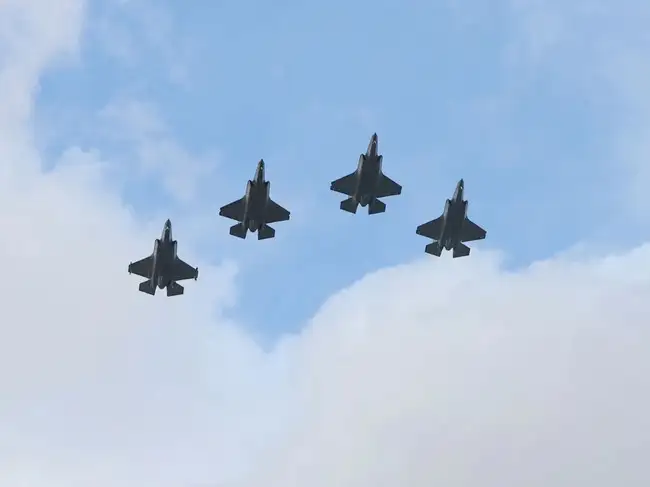 Defence Ministry issues AMCA fighter jet tenders to Tata, L&T-BEL ...