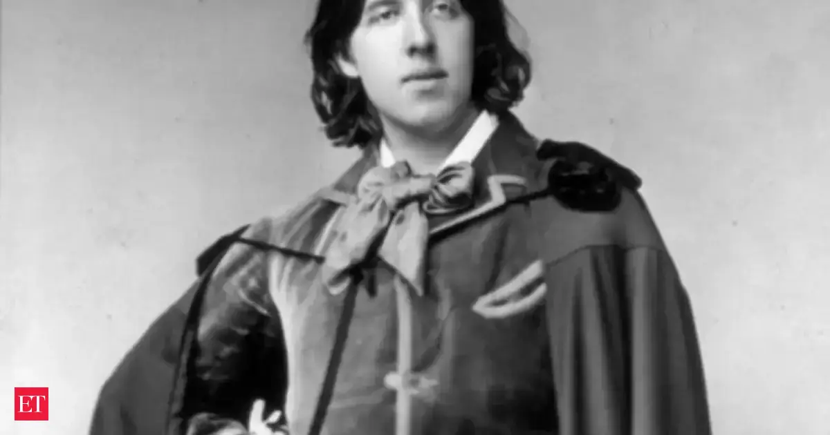 oscar wilde: Quote of the day by Oscar Wilde: 'It's beauty that ...