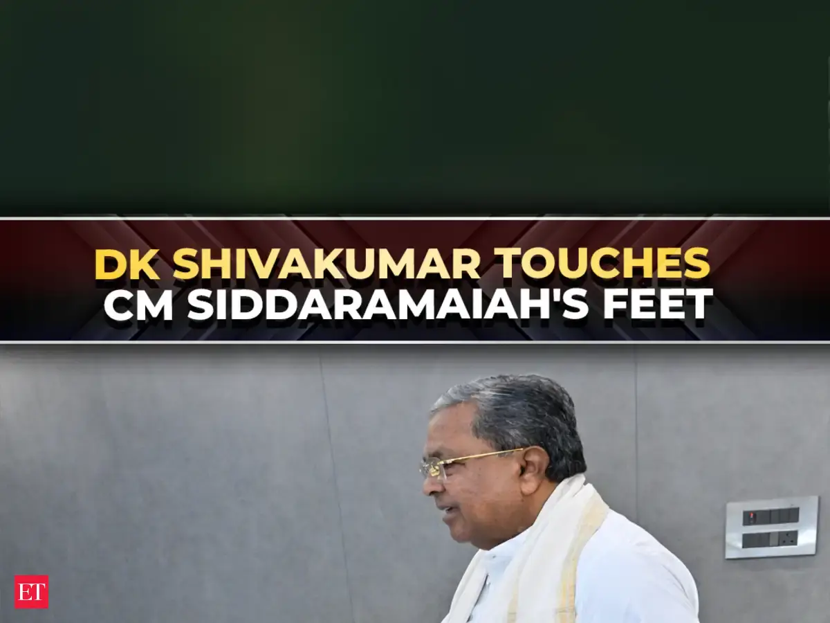 Karnataka CM Siddaramaiah, DK Shivakumar share hug at breakfast meeting ...
