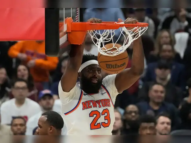 Knicks’ Mitchell Robinson Breaks pinky Finger: When Will He Return, and ...