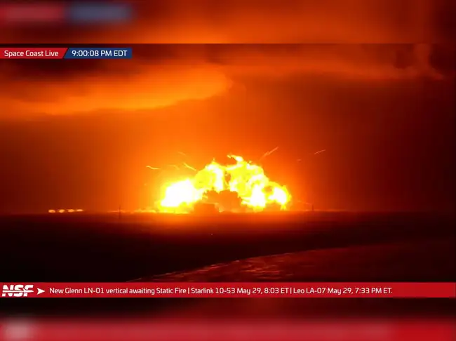 Why Blue Origin's New Glenn rocket exploded during hotfire test and ...
