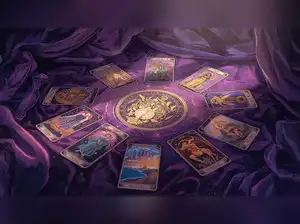 Weekly Tarot Horoscope June 1–7, 2026: Jupiter in Cancer Predictions