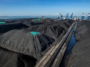 A collapse occurs during an illegal mining operation in China, killing ...