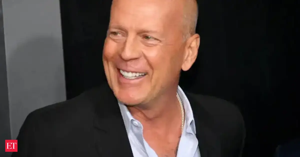 quotes on health: Quote of the day by Bruce Willis: ‘The difference ...