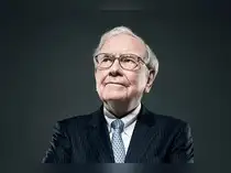 AI bubble or boom? Warren Buffett's Berkshire Hathaway invests another ...