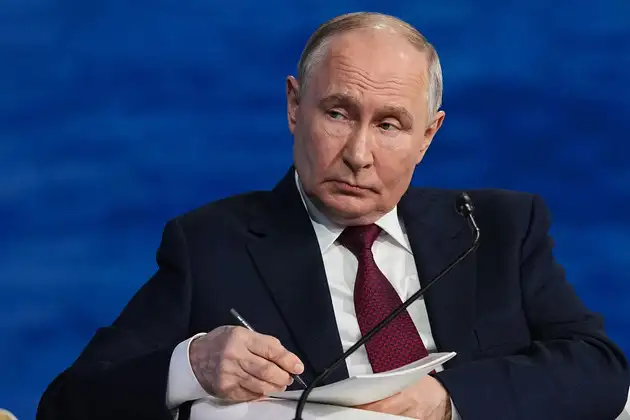 Breaking News Updates: Putin says India among world's top IT industry ...