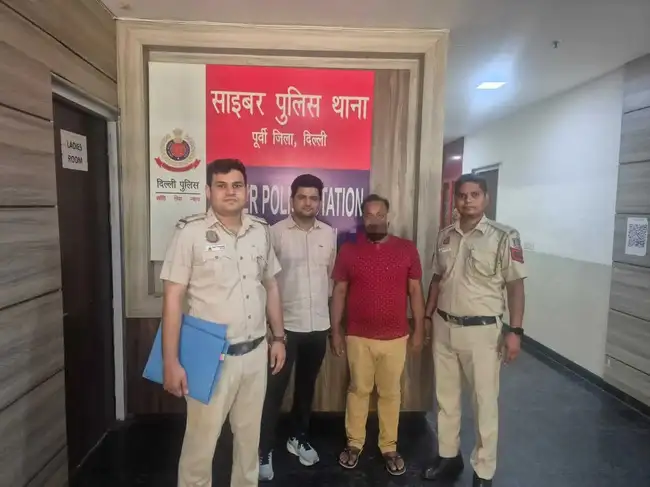Delhi police arrests bank deputy manager in Rs 67.92 crore mule account ...